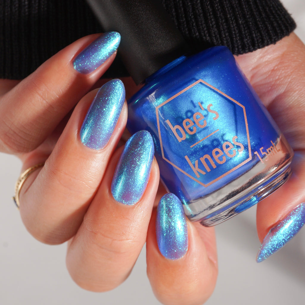 For the Fans – Bee's Knees